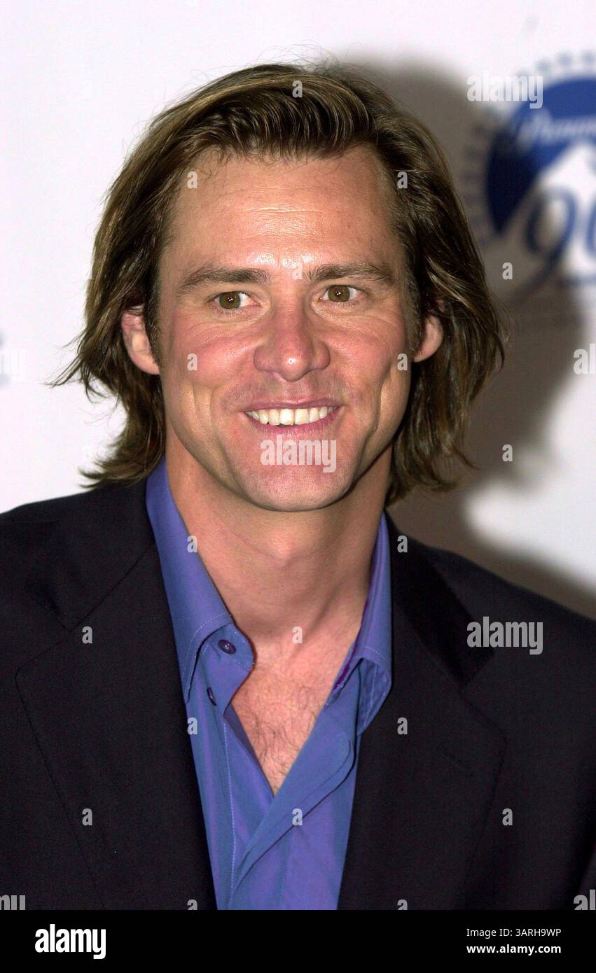 Jim carrey 2002 hi-res stock photography and images - Alamy