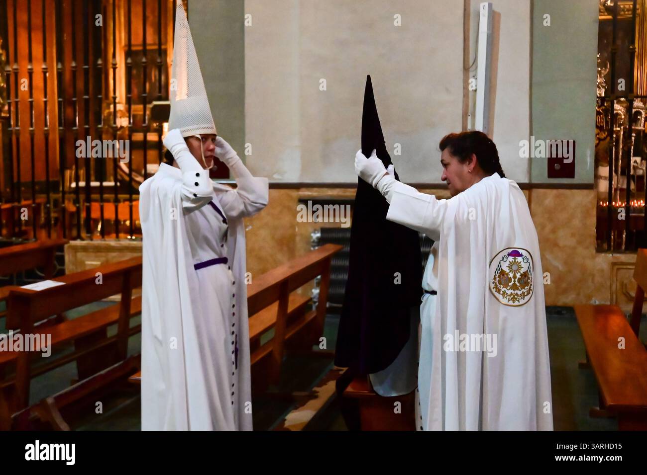 Madrid, Madrid, SPAIN. 16th Apr, 2025. Despite the procession's ...