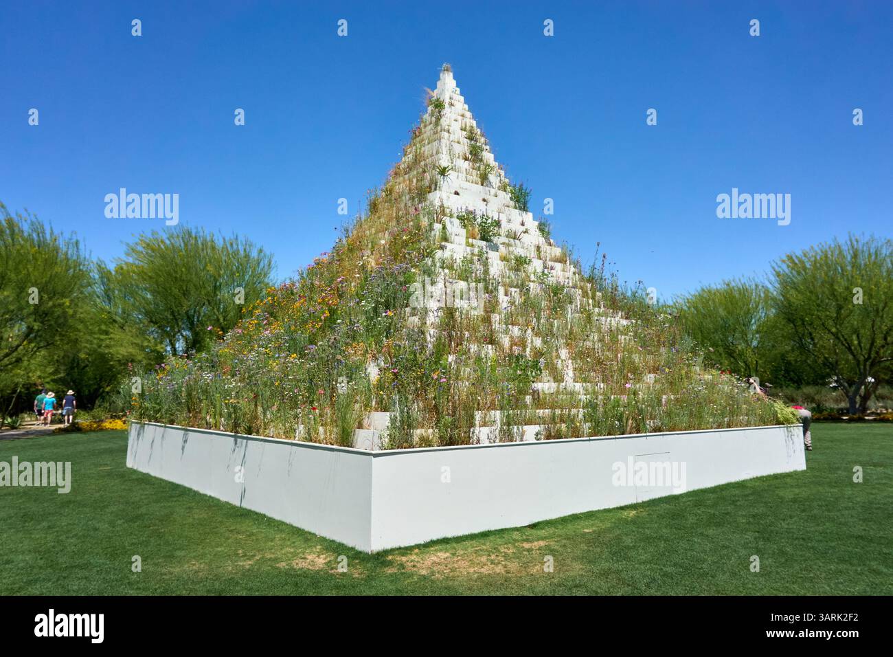 April 9, 2025, Rancho Mirage, California, USA: ''The Living Pyramid ...