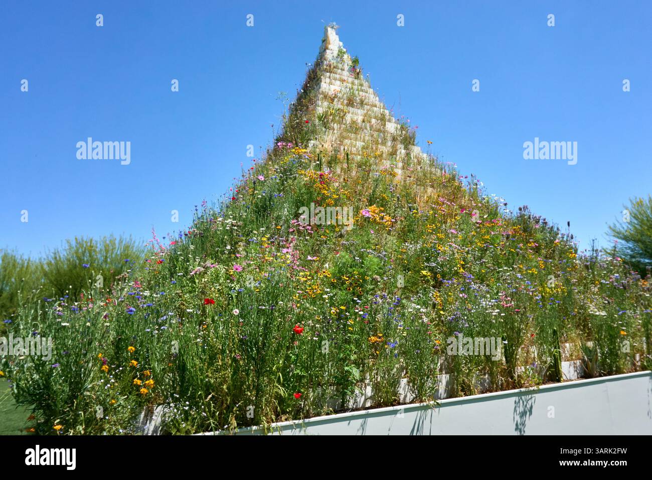 April 9, 2025, Rancho Mirage, California, USA: ''The Living Pyramid ...