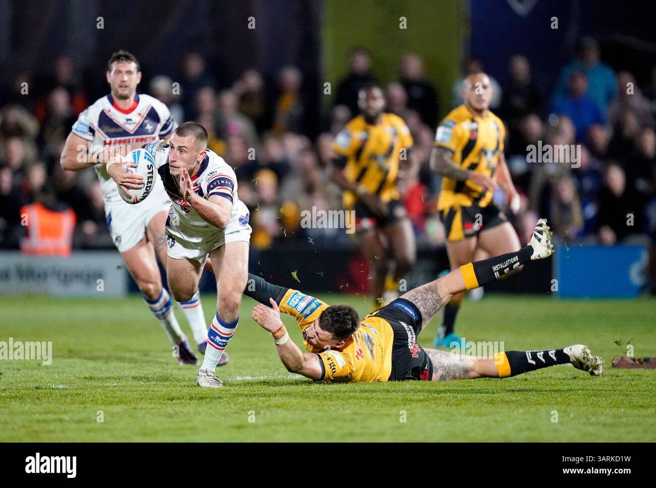 Oliver pratt wakefield trinity hi-res stock photography and images - Alamy