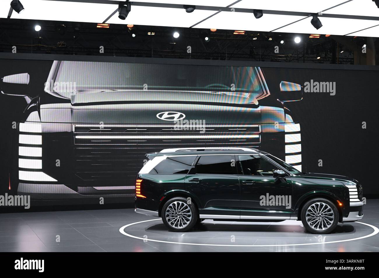 The 2026 Hyundai Palisade Hybrid on display during the 2025 New York ...