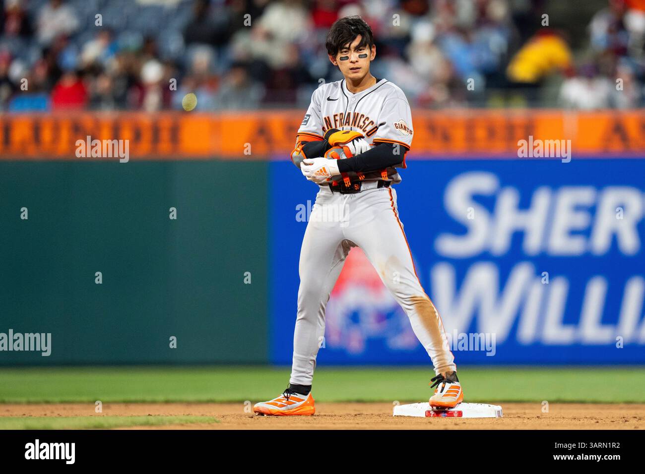 San Francisco Giants' Jung Hoo Lee looks on after hitting a double ...