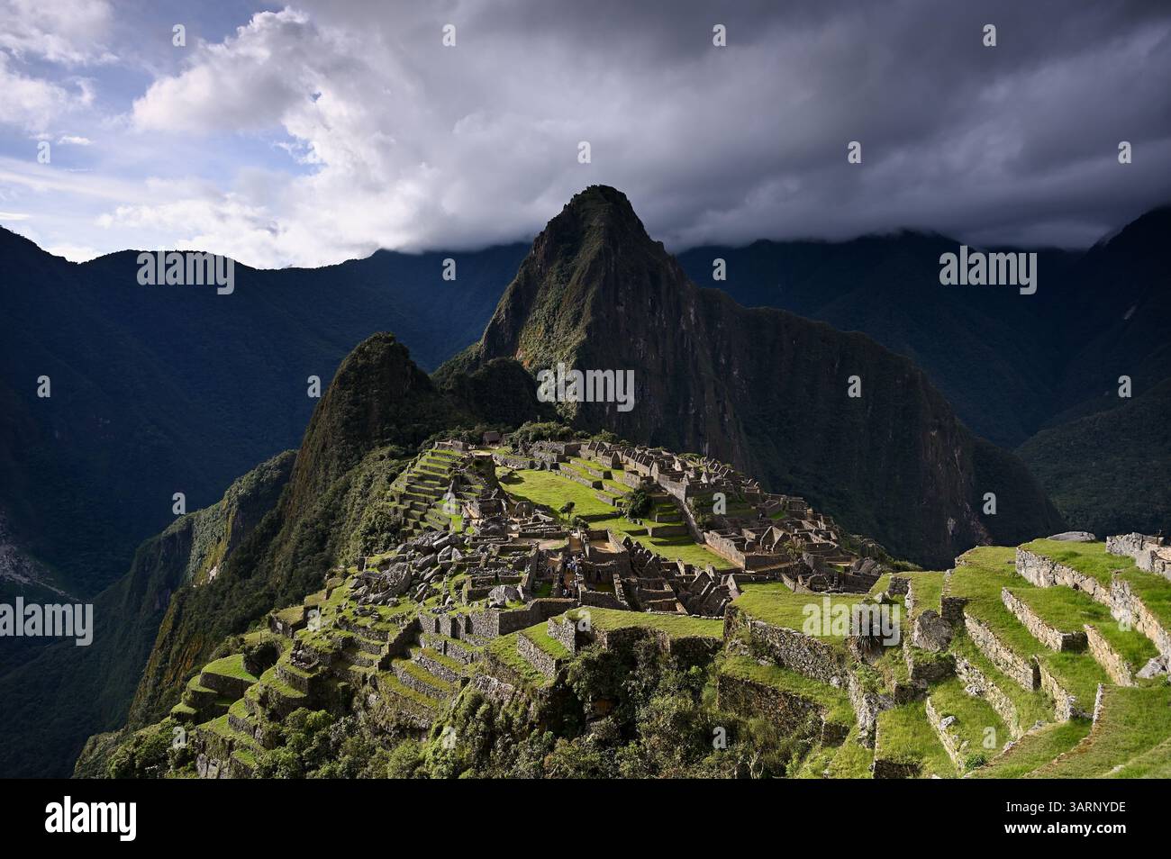 Inca ruins of Machu Picchu, Cusco, Peru Stock Photo - Alamy
