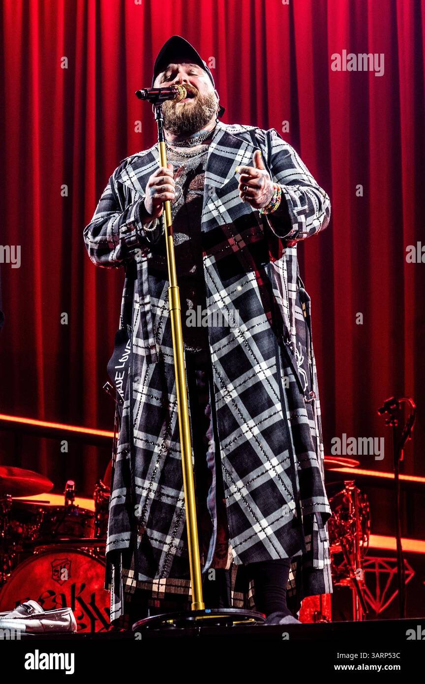 Teddy Swims in concert at the Co-Op Live Arena in Manchester. Featuring ...