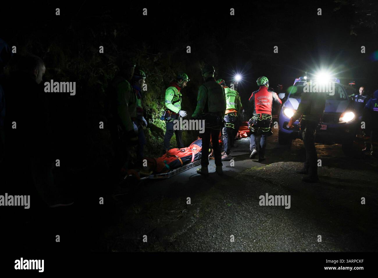 Monte Faito Cable Car Crash Rescuers at work near the site of the Monte ...