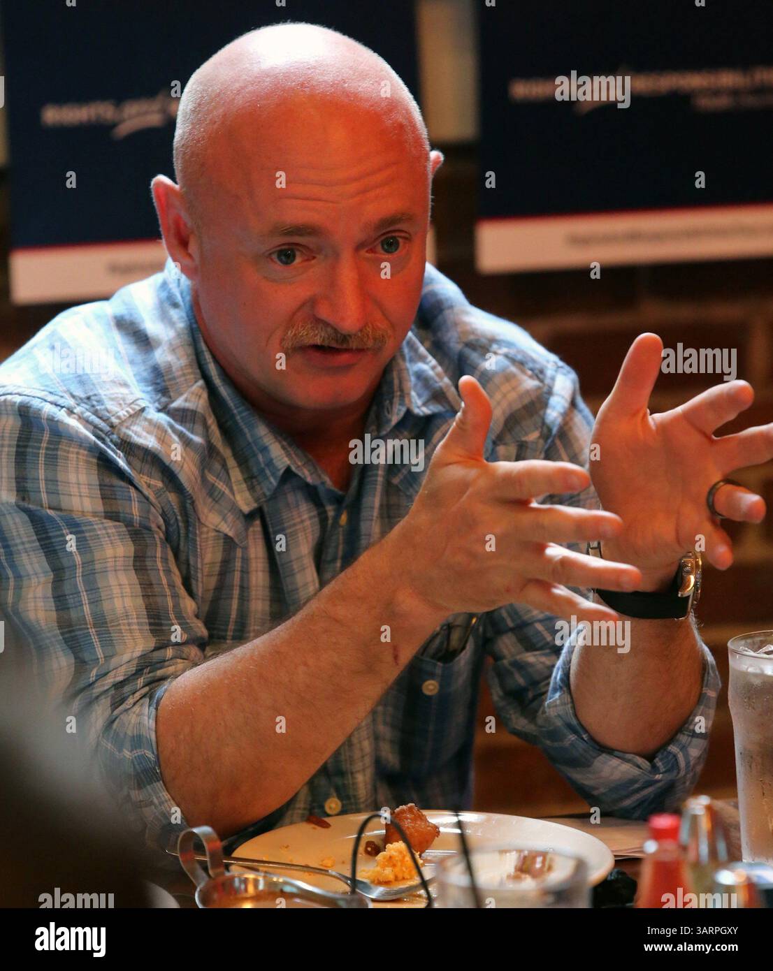 The pit authentic barbecue hi-res stock photography and images - Alamy