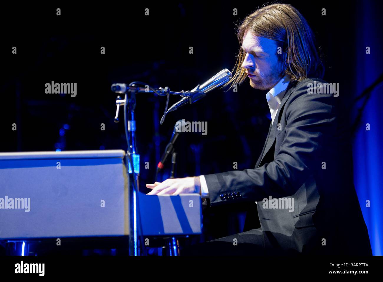London, UK. 17 Apr 2025. American singer-songwriter Finneas (born ...