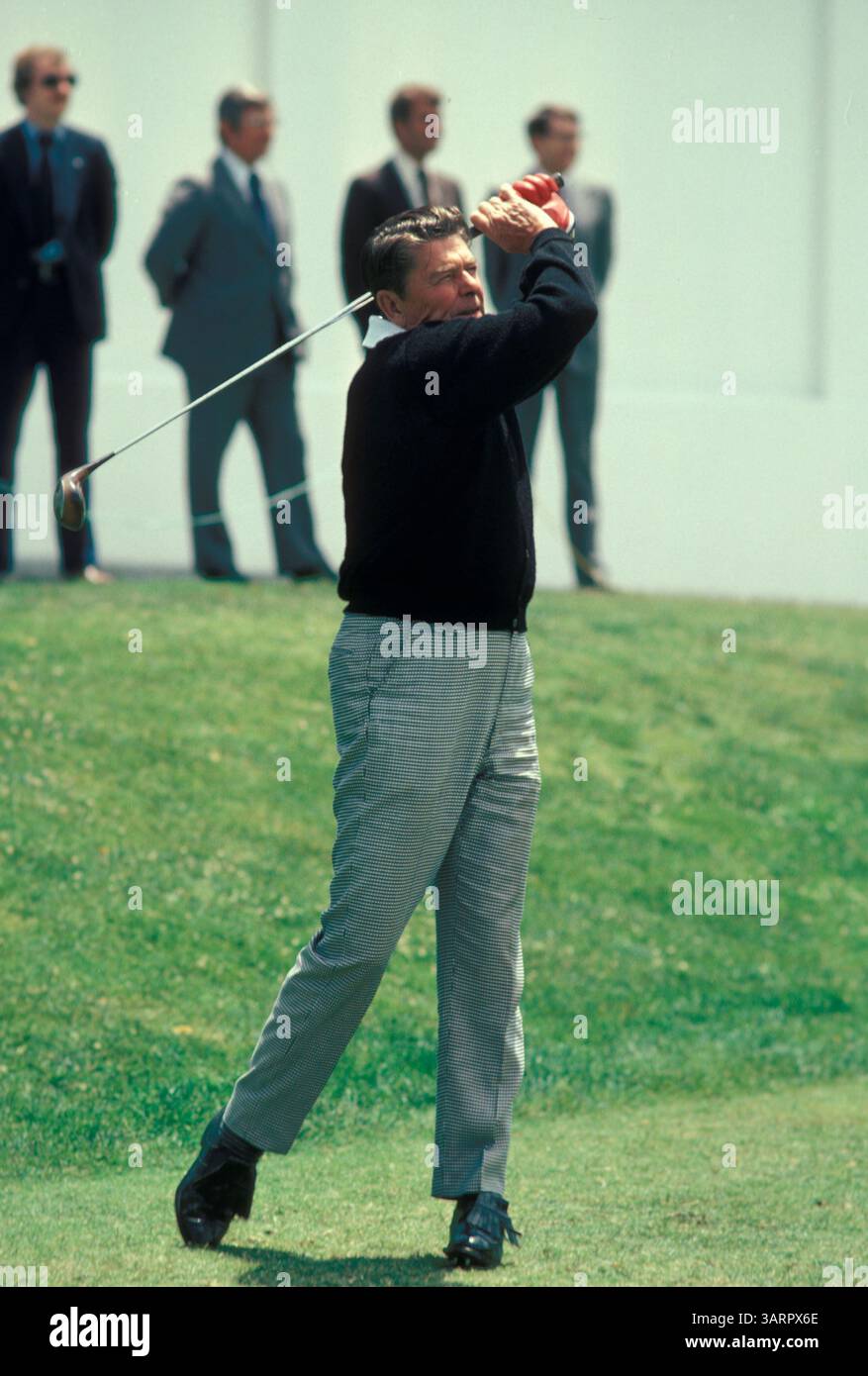 June 8, 1976, Los Angeles, California, USA: RONALD REAGAN playing a ...