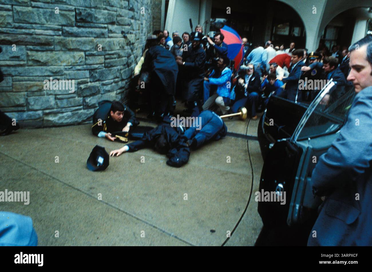 Assassination attempt on reagan hi-res stock photography and images - Alamy