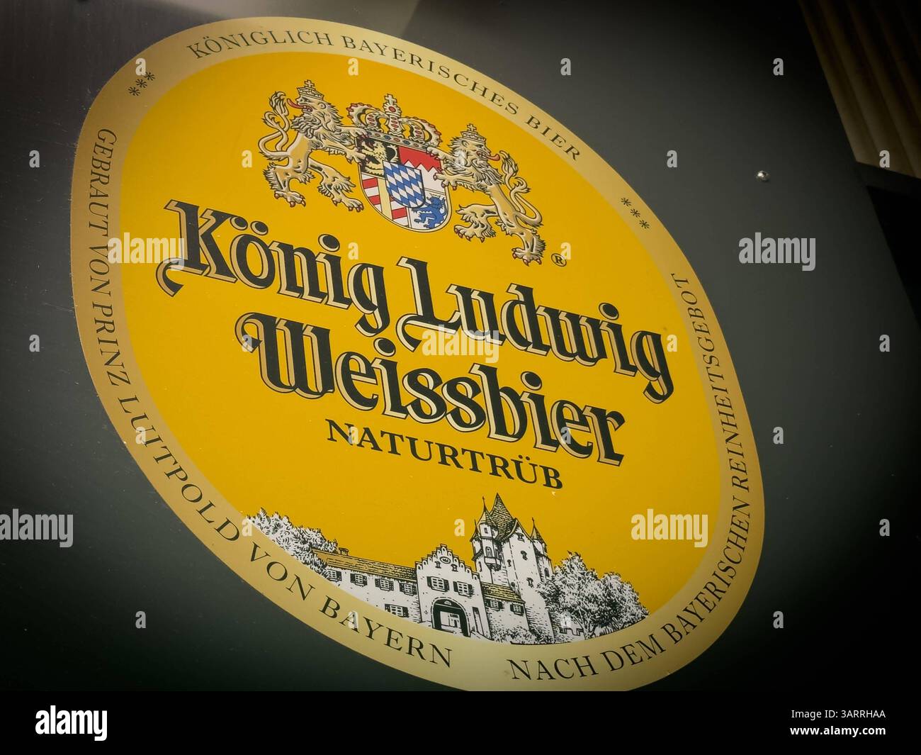 Traditionelles bier hi-res stock photography and images - Alamy