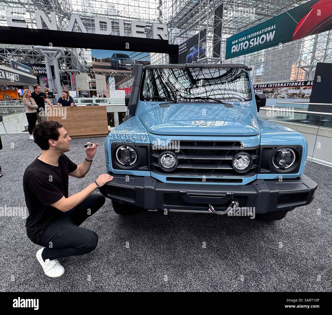 New York, New York, USA. 16th Apr, 2025. Artist ALEX ALPERT creates ...