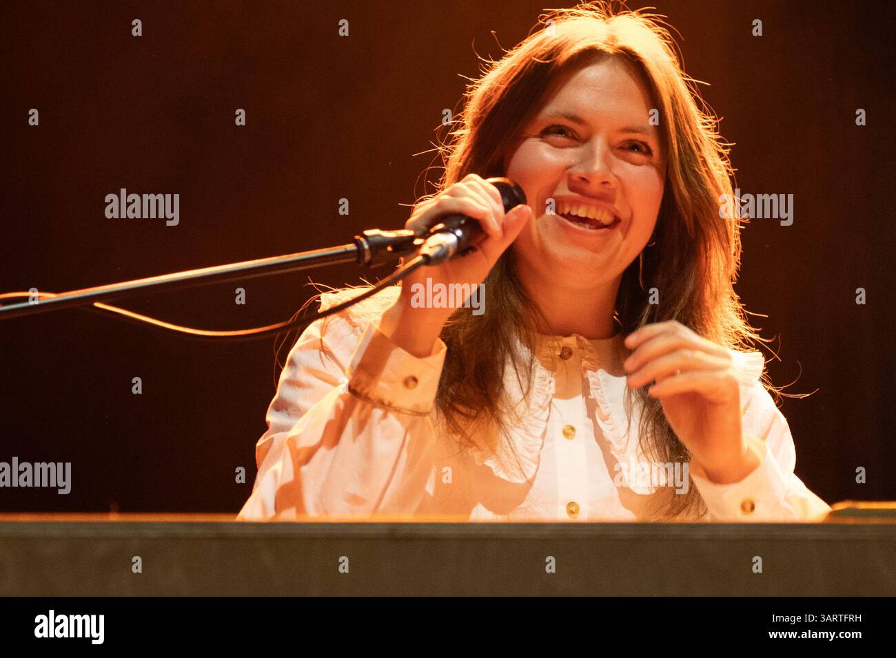 London, UK. 17 Apr 2025. English singer-songwriter Hohnen Ford opens ...