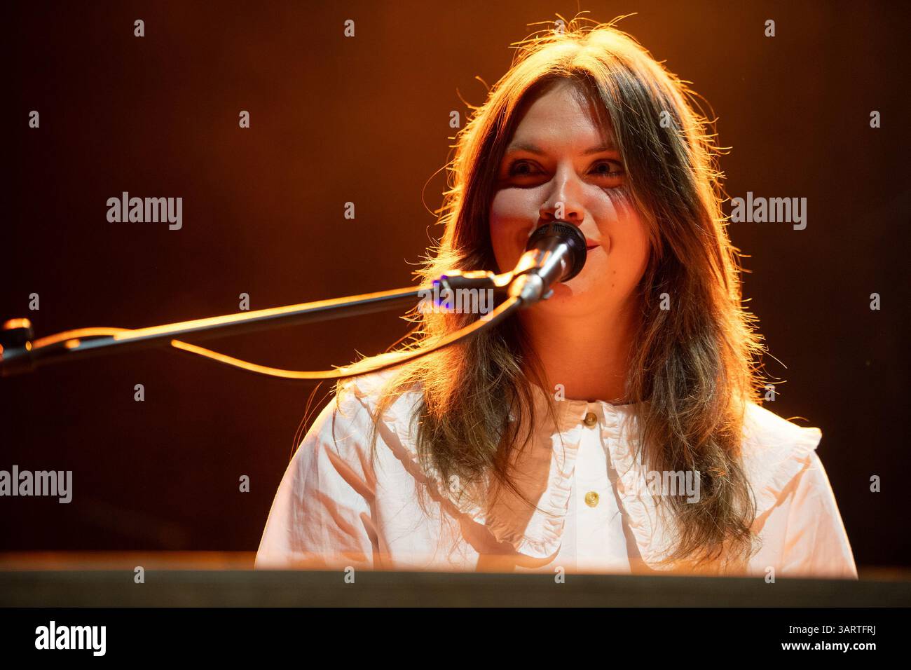 London, UK. 17 Apr 2025. English singer-songwriter Hohnen Ford opens ...