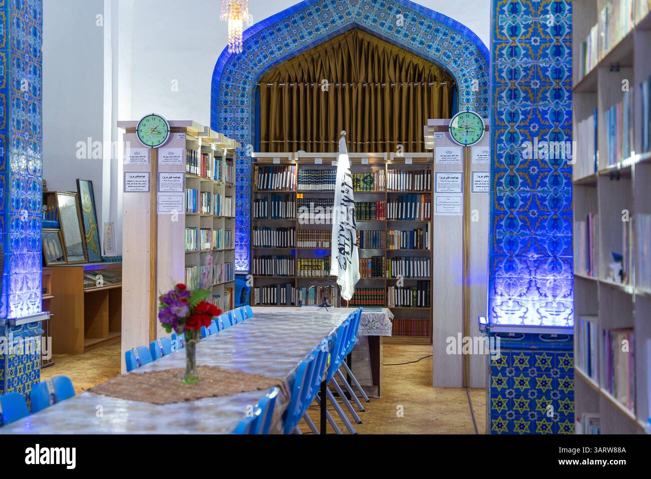 Interior, Inside the Blue Mosque, a famous 15th-century blue-tiled ...