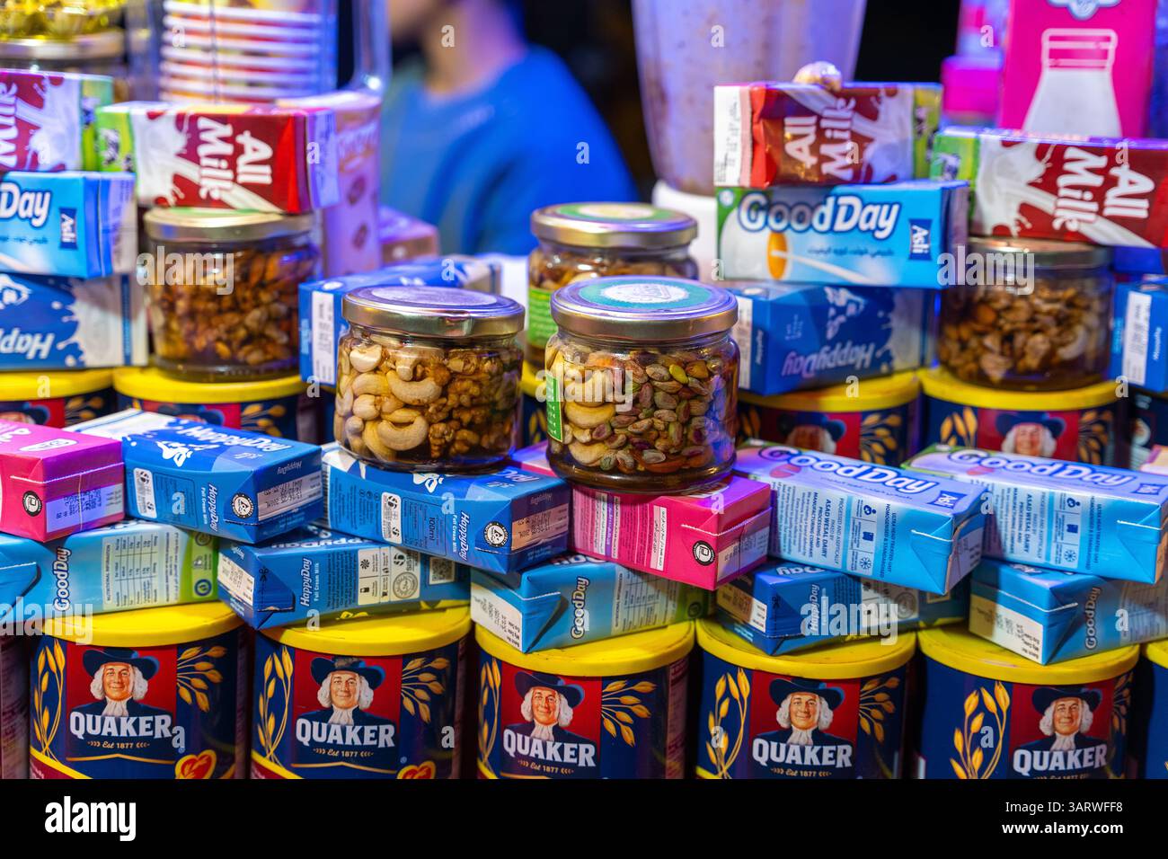 trading at a night street market Stock Photo - Alamy