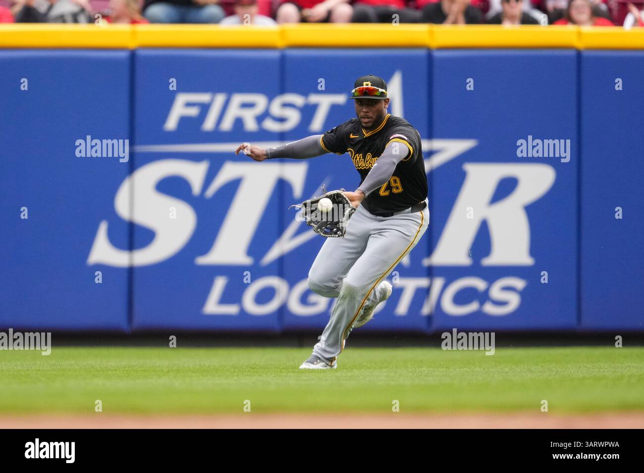 Pittsburgh Pirates outfielder Alexander Canario catches a line drive ...