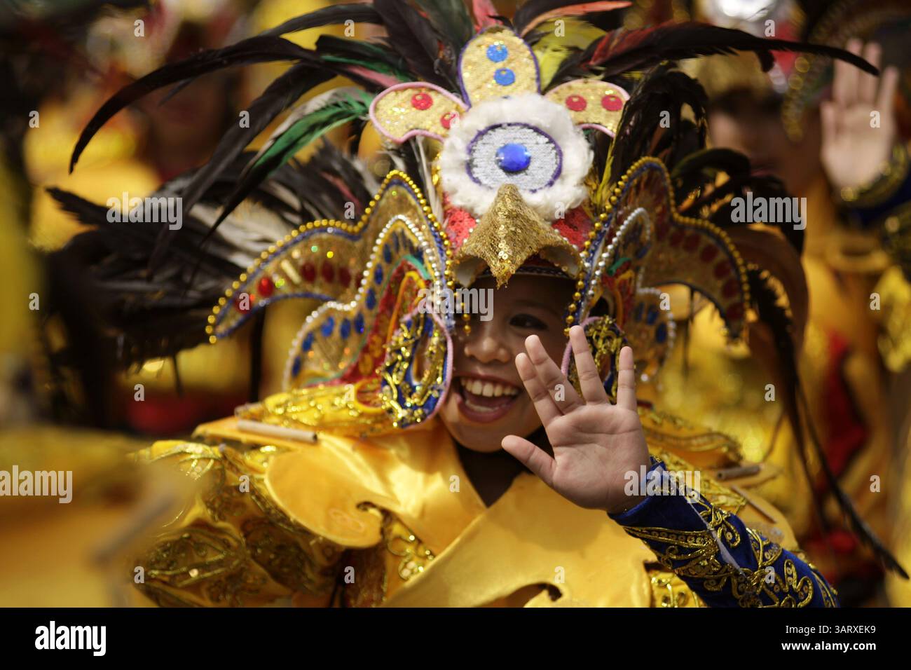 Aug. 17, 2013 - Davao, Philippines - A Filipino performer wearing a ...