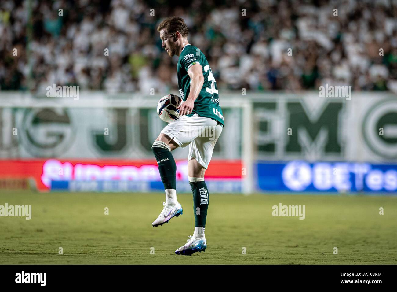 Goiania, Brazil. 17th Apr, 2025. GOIA‚NIA (GO), 04/17/2025 - Football ...