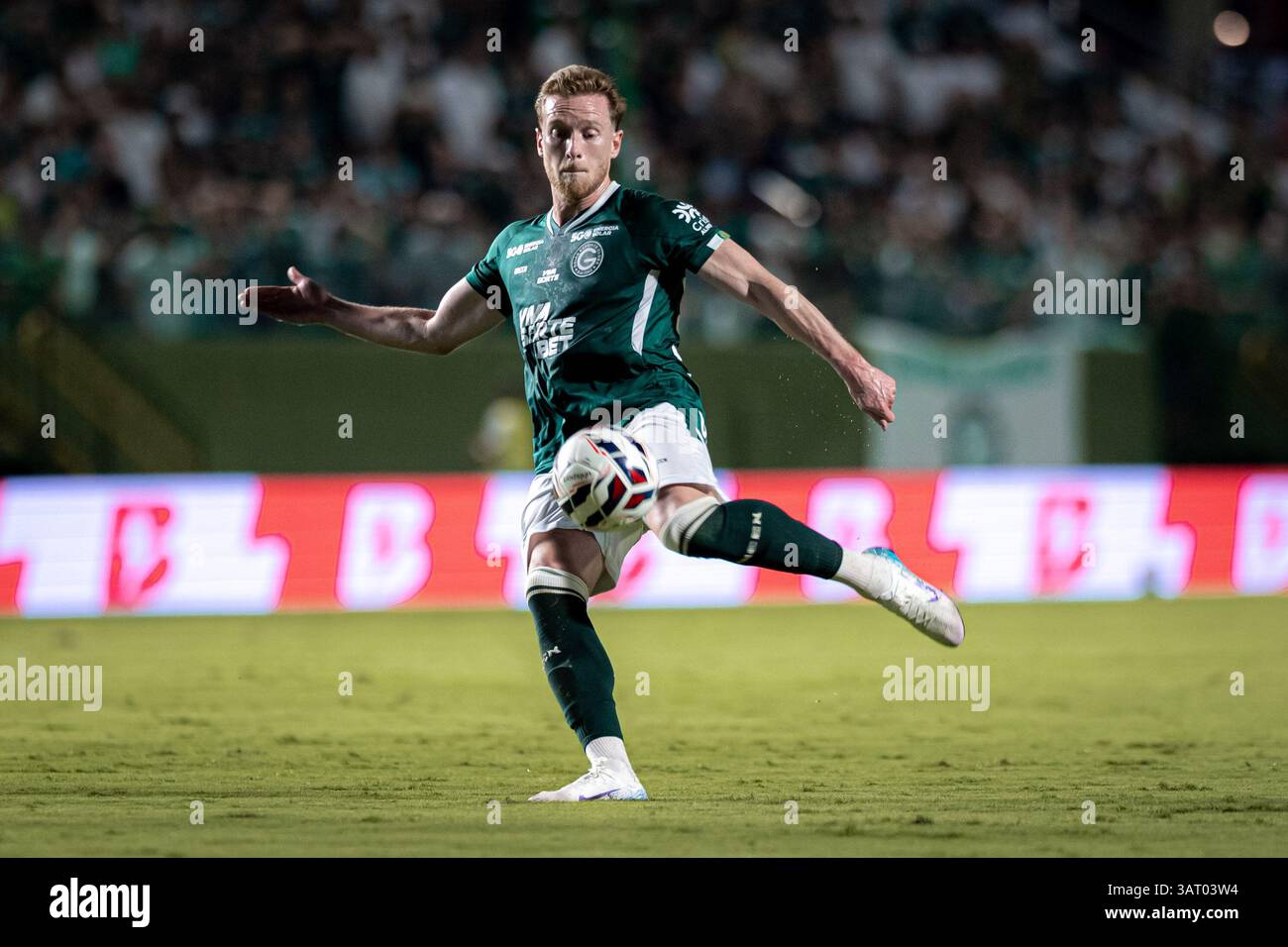 Goiania, Brazil. 17th Apr, 2025. GOIA‚NIA (GO), 04/17/2025 - Football ...