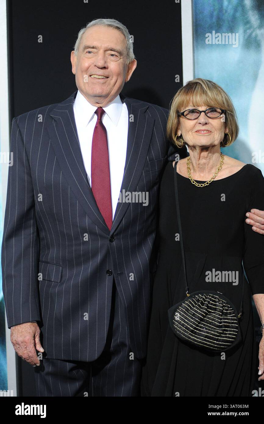 Oct. 1, 2013 - New York, NY, USA - Dan Rather and Jean Goebel Rather ...