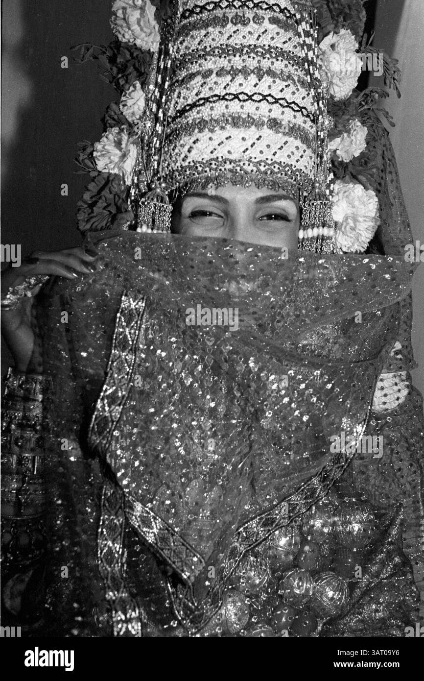 Traditions of henna Black and White Stock Photos & Images - Alamy