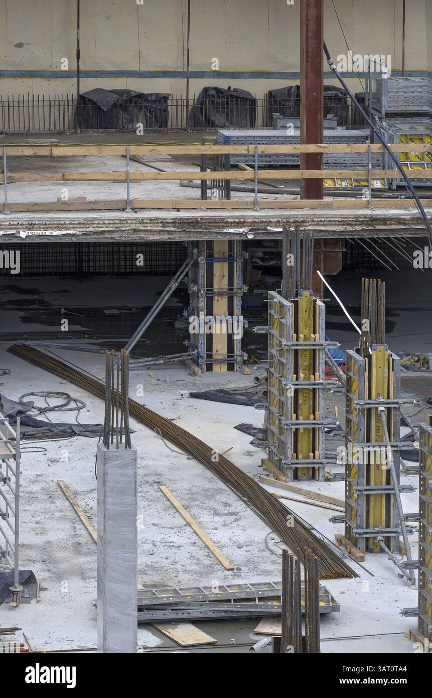 Building construction site Stock Photo - Alamy