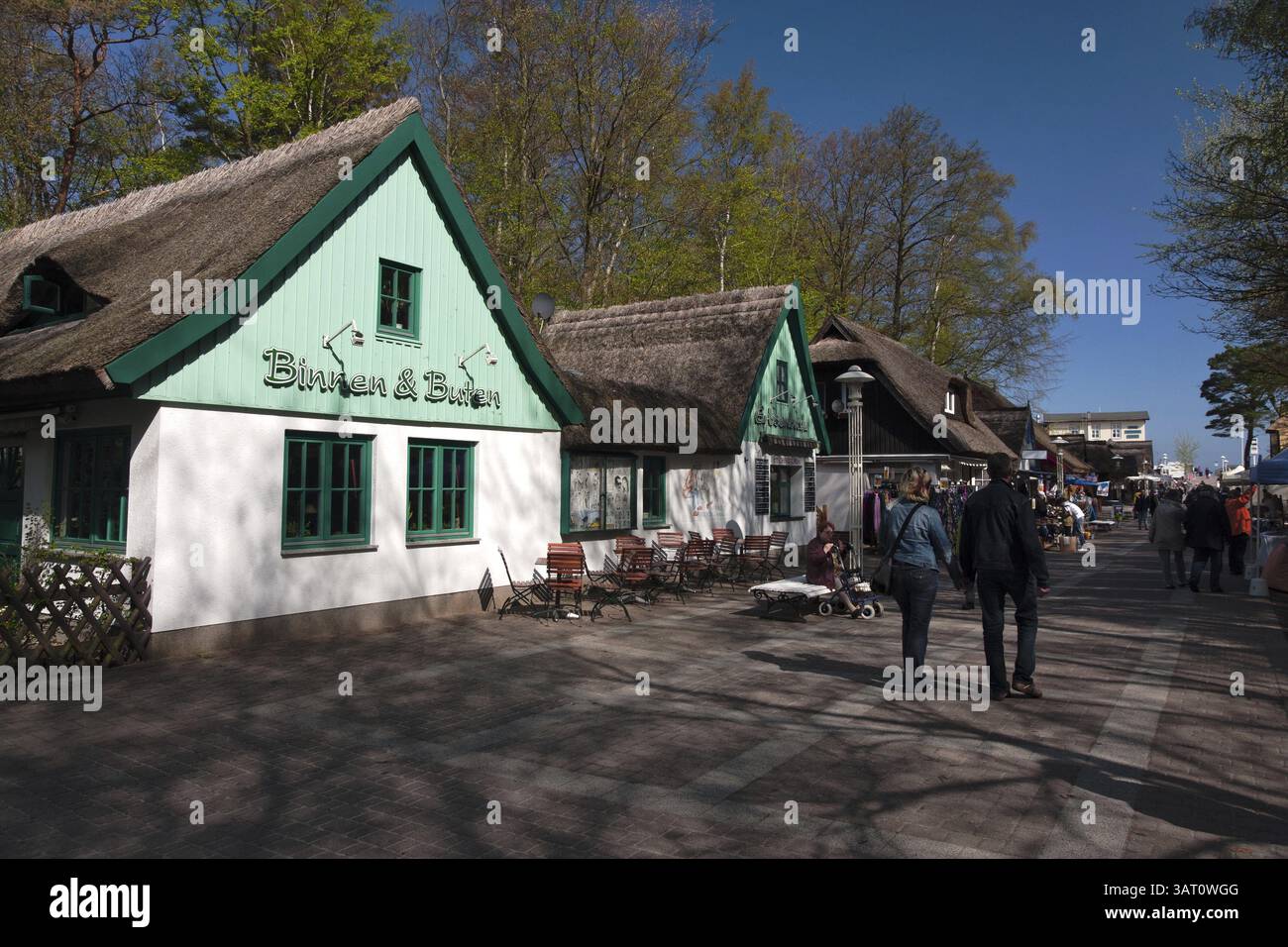 Beach promenade in Prerow on the Darss, Vorpommersche Boddenlandschaft ...