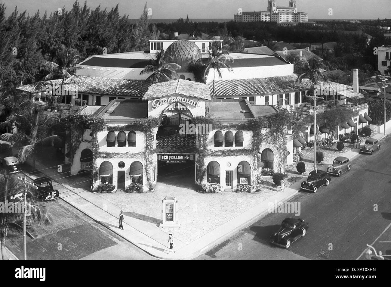 The Paramount Theatre Building, designed by Joseph Urban in 1926, from ...