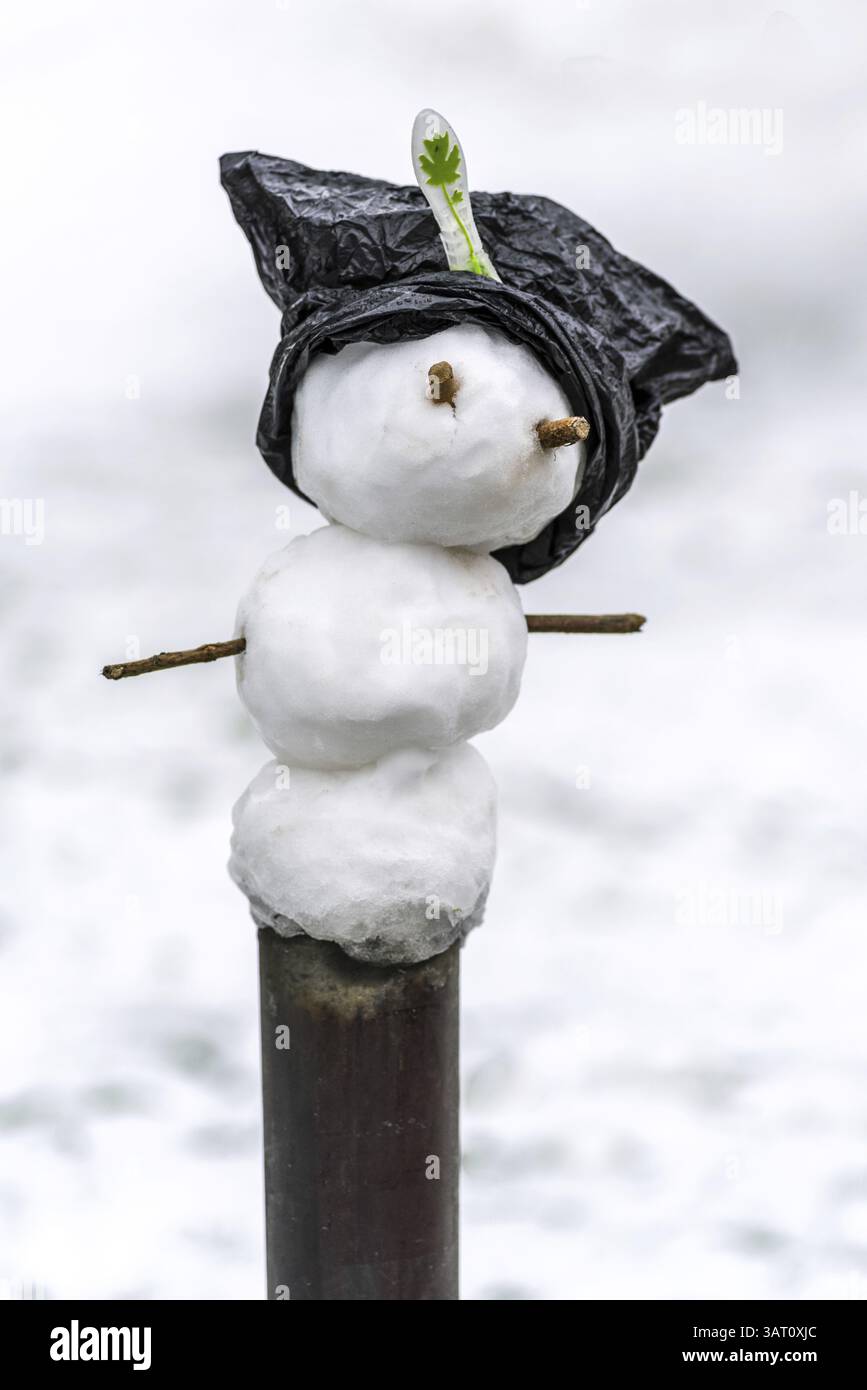 Little craft hi-res stock photography and images - Alamy