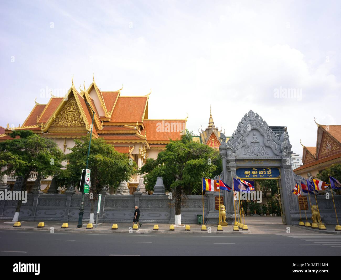 Phnom Penh, Cambodia.17th April 2025. A general view of the Wat Langka on April 17, 2025 in ...