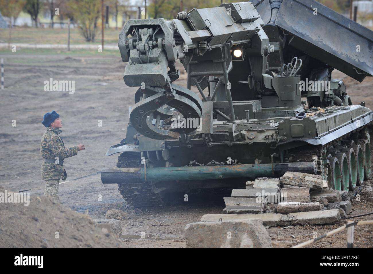 Military exercises of various units of the engineering troops Stock ...