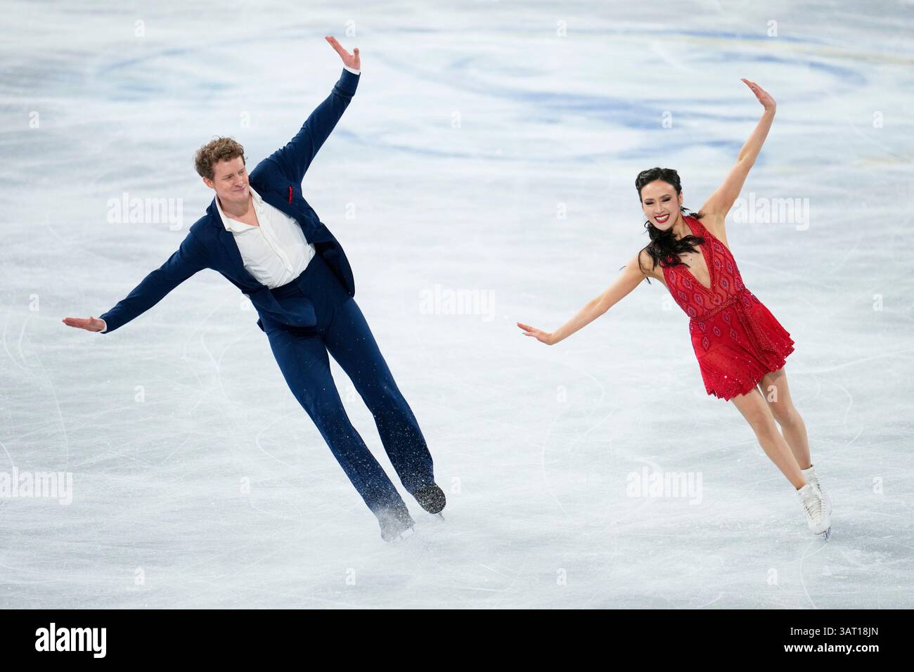 Tokyo, Japan. 17th Apr, 2025. Madison Chock & Evan Bates (USA) Figure ...