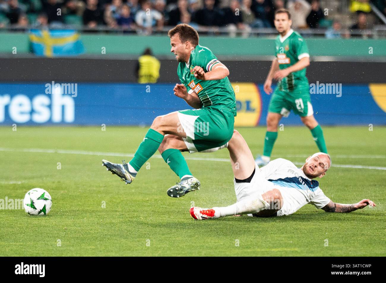 Vienna, Austria. 17th Apr, 2025. l-r: Matthias Seidl (SK Rapid) and ...