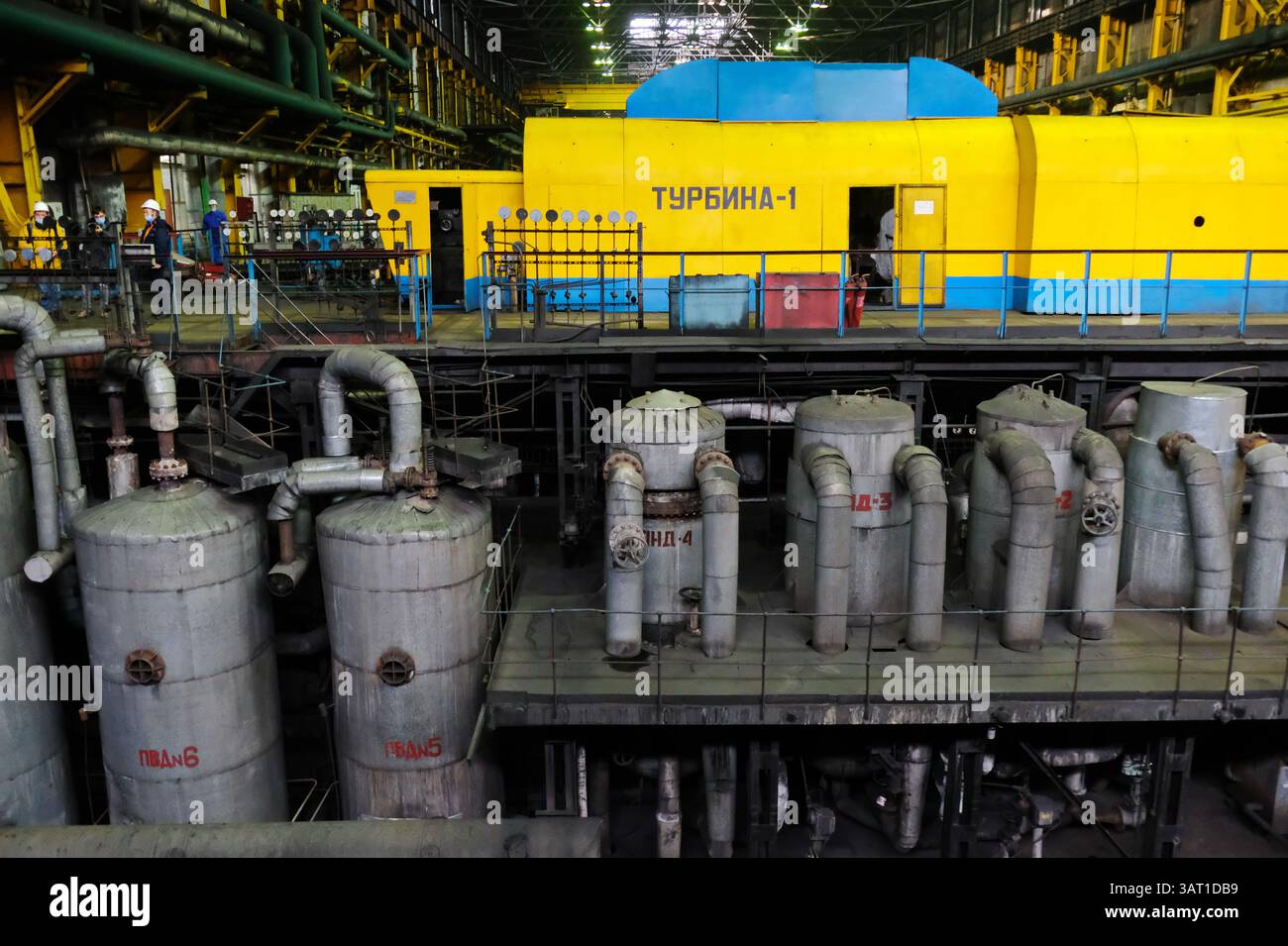 The hall with the main generators at the thermal power plant Stock ...
