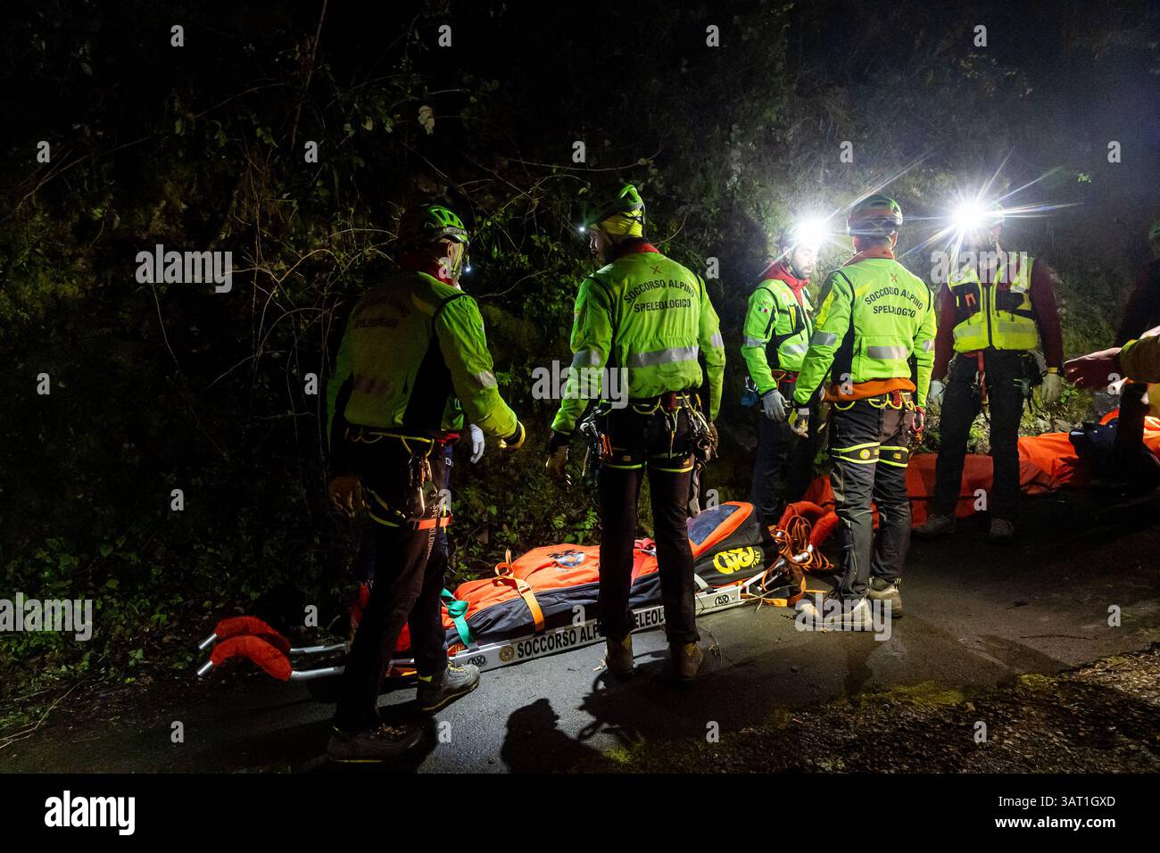 Naples, Italy. 18th Apr, 2025. Naples, April 17, 2025, Castellammare di ...
