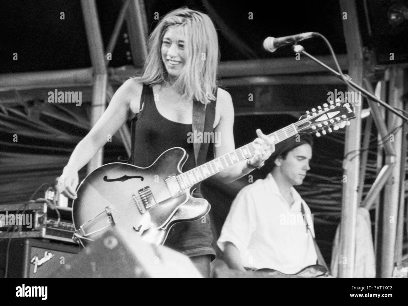 LUSH, PYRAMID STAGE, GLASTONBURY 92: Miki Berenyi of the band Lush on ...