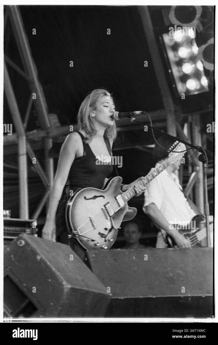 LUSH, PYRAMID STAGE, GLASTONBURY 92: Miki Berenyi of the band Lush on ...