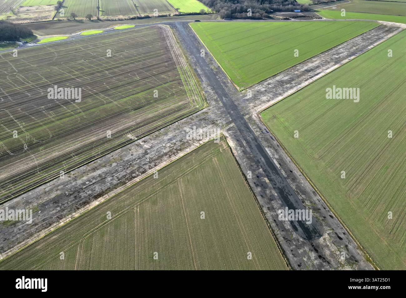 WW2 Military Architecture, Former RAF Wombleton runway, WW2 bomber ...