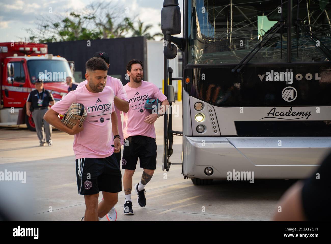 Lionel messi inter miami hi-res stock photography and images - Alamy