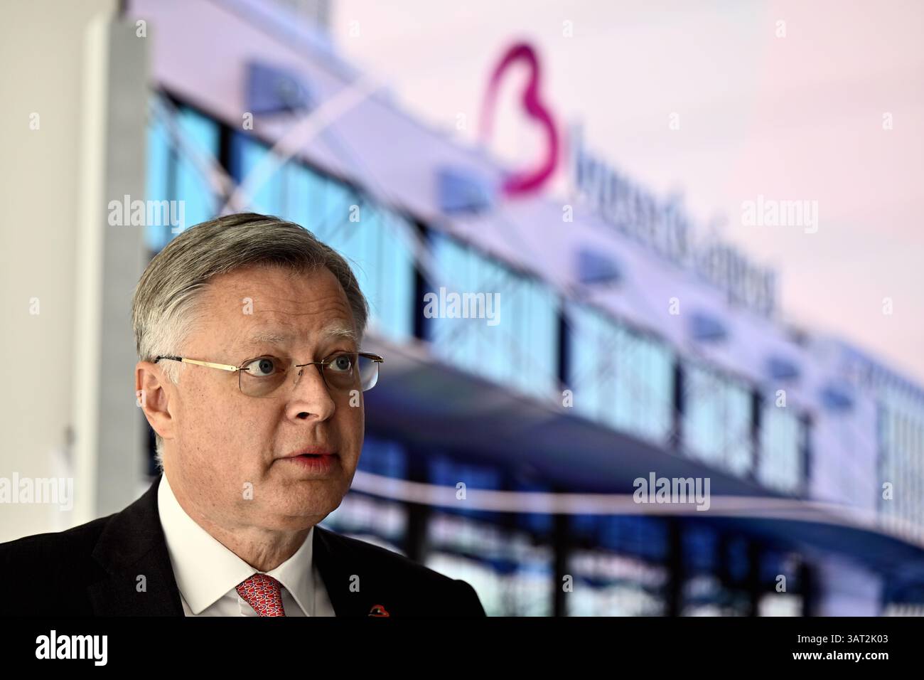 Zaventem, Belgium. 18th Apr, 2025. Brussels Airport CEO Arnaud Feist ...