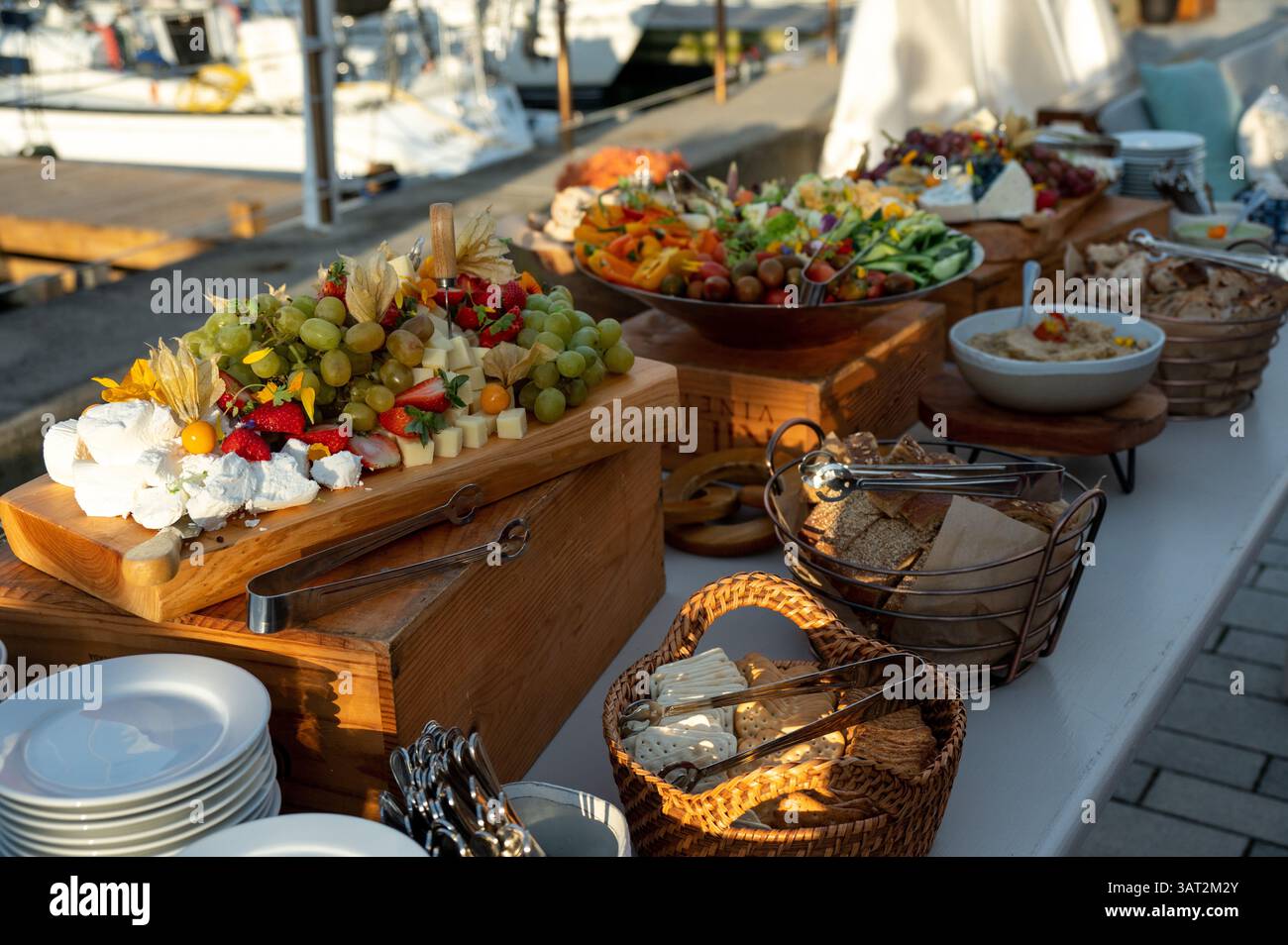 Colorful Coastal Wedding Buffet with Cheese, Fruits, and Cracker Stock ...
