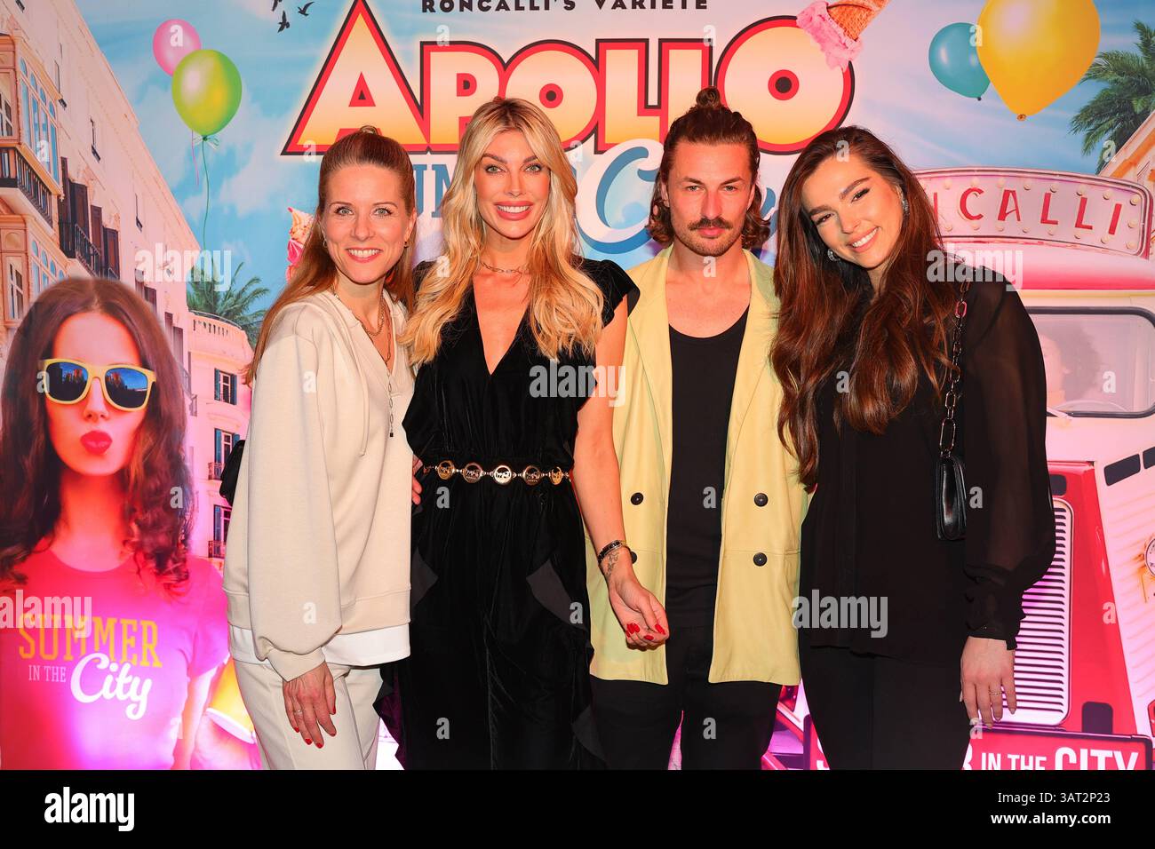 Apollo SUMMER IN THE CITY Premiere - L-R Miriam Lange WDR-Moderatorin ...