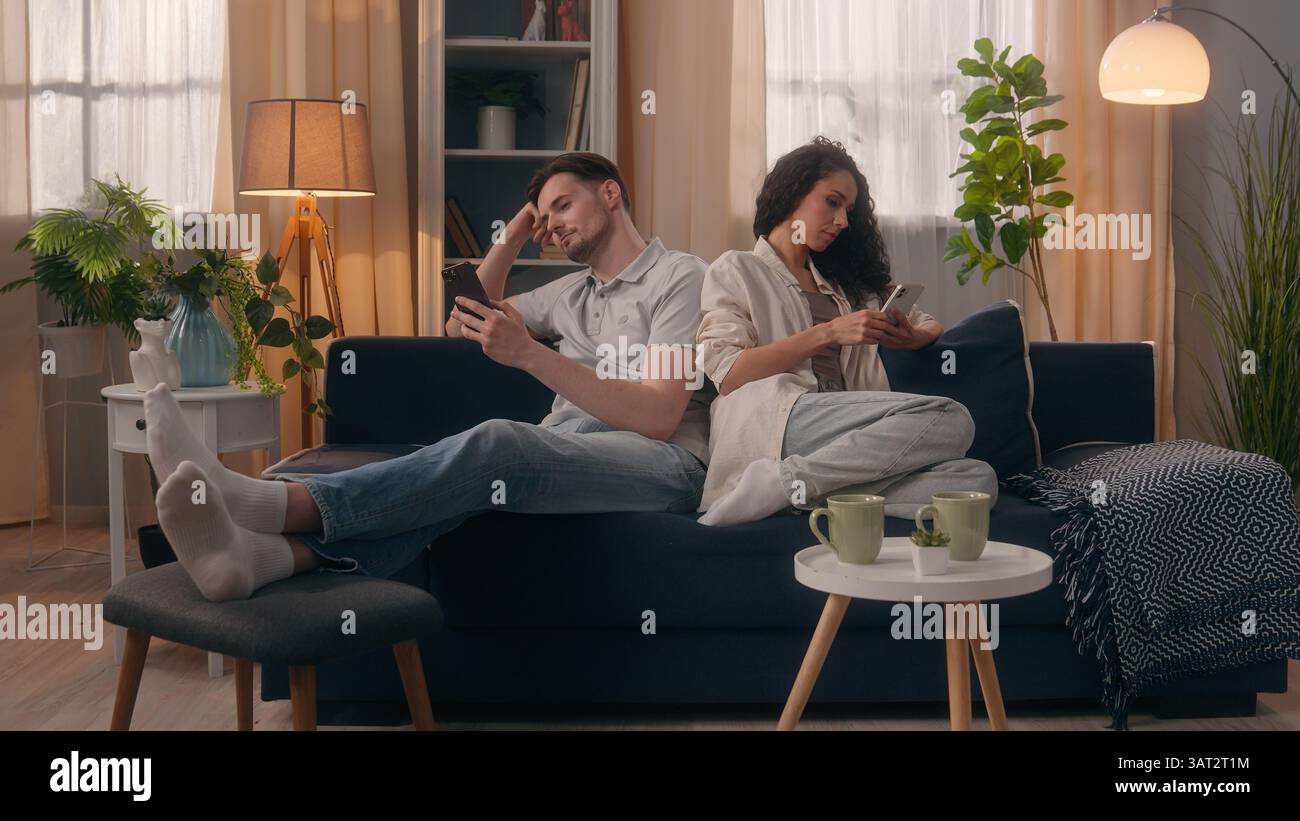 Gadget addicted family internet social media dependence addiction ...