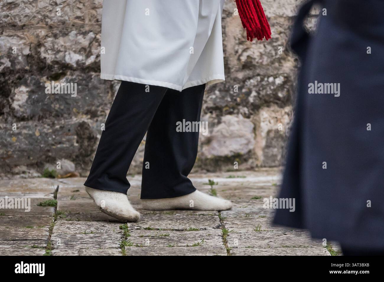 Hvar, Croatia. 18th Apr, 2025. People take part in UNESCO-protected 500 ...