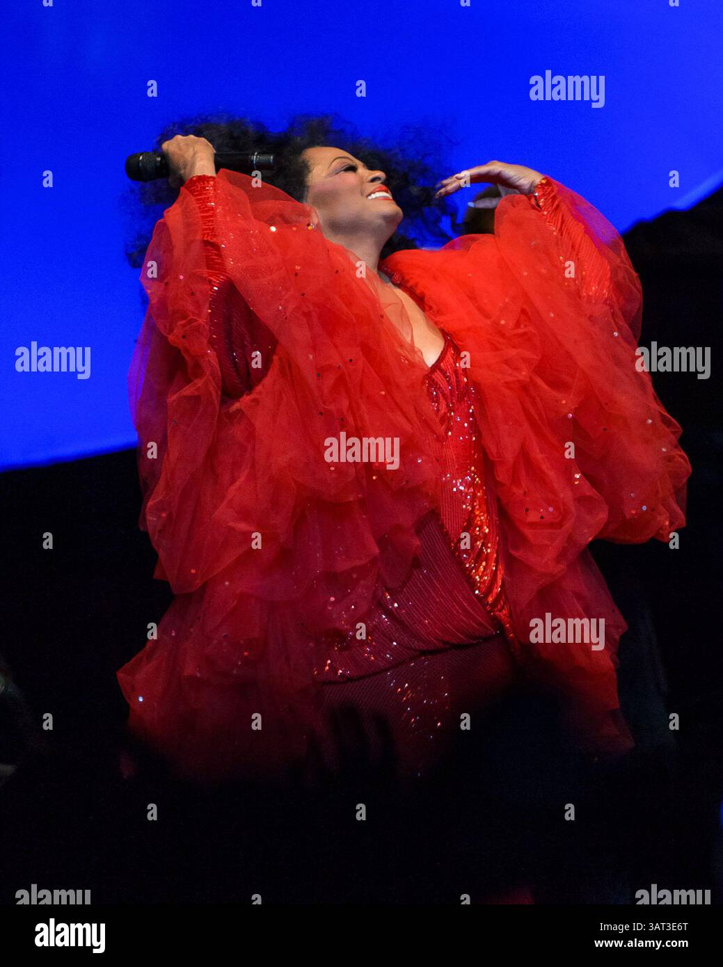 September 4, 2013 - Hollywood, Florida, U.S. - Singer DIANA ROSS ...