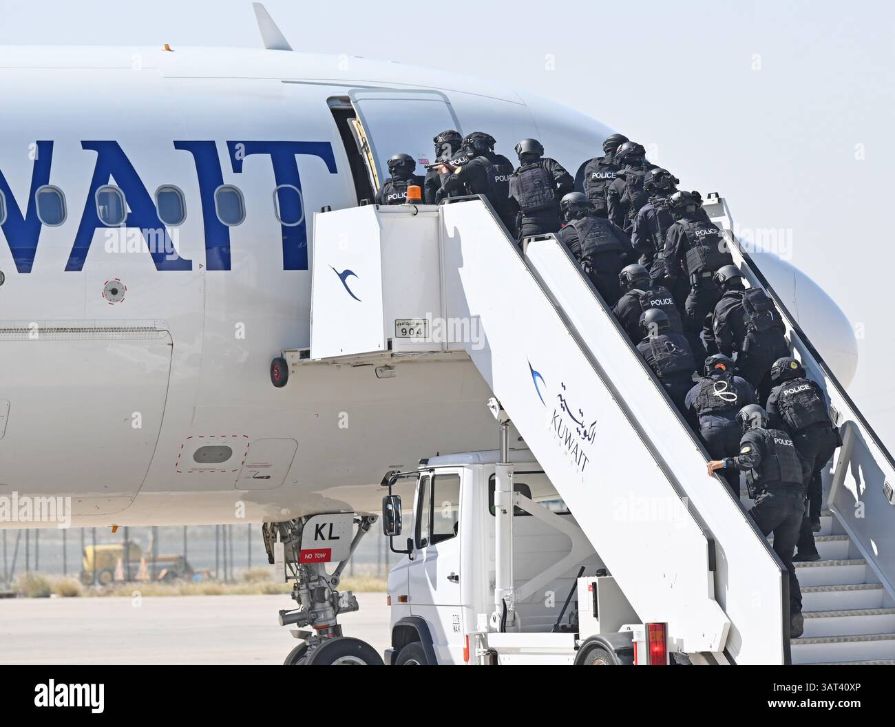 Al mubarak air base hi-res stock photography and images - Alamy