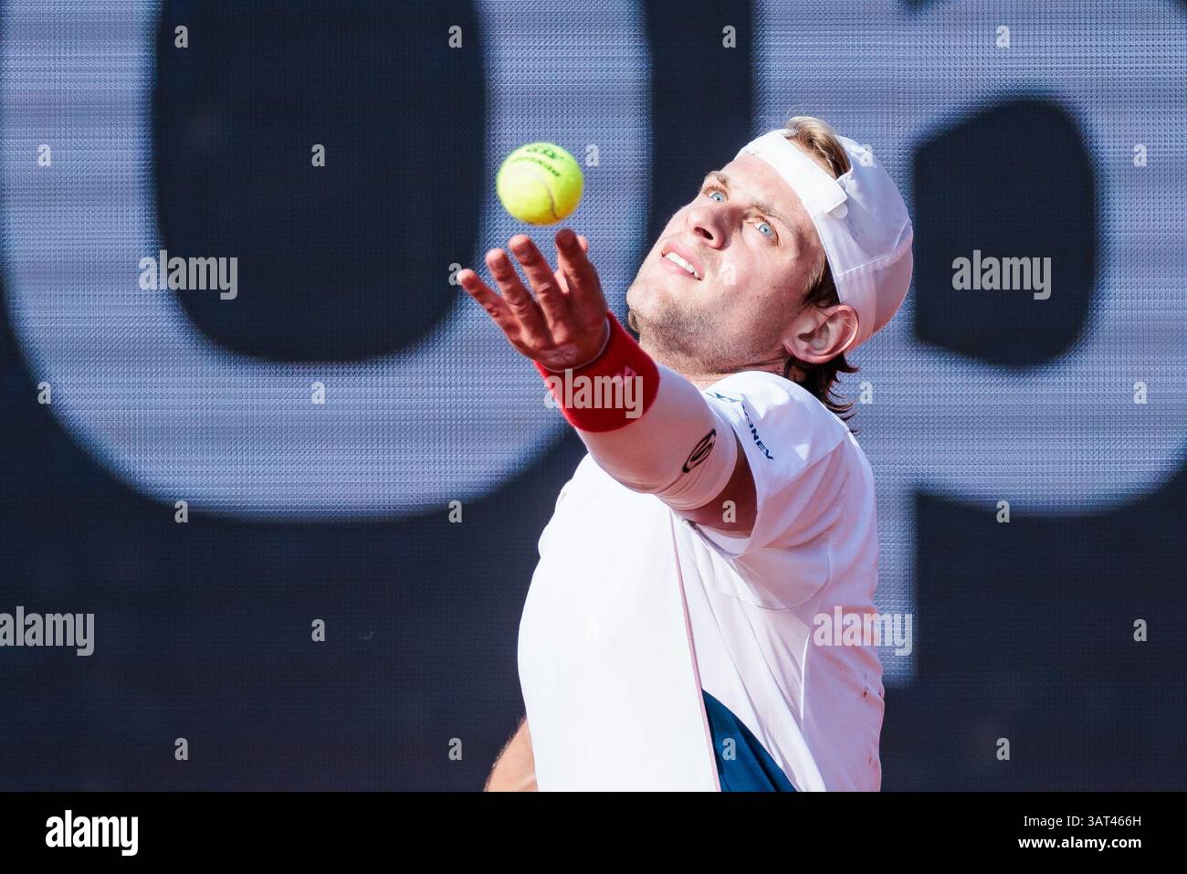 Zizou Bergs (Belgien) im Match gegen Diego Dedura-Palomero (Deutschland) BMW Open by Bitpanda M ...