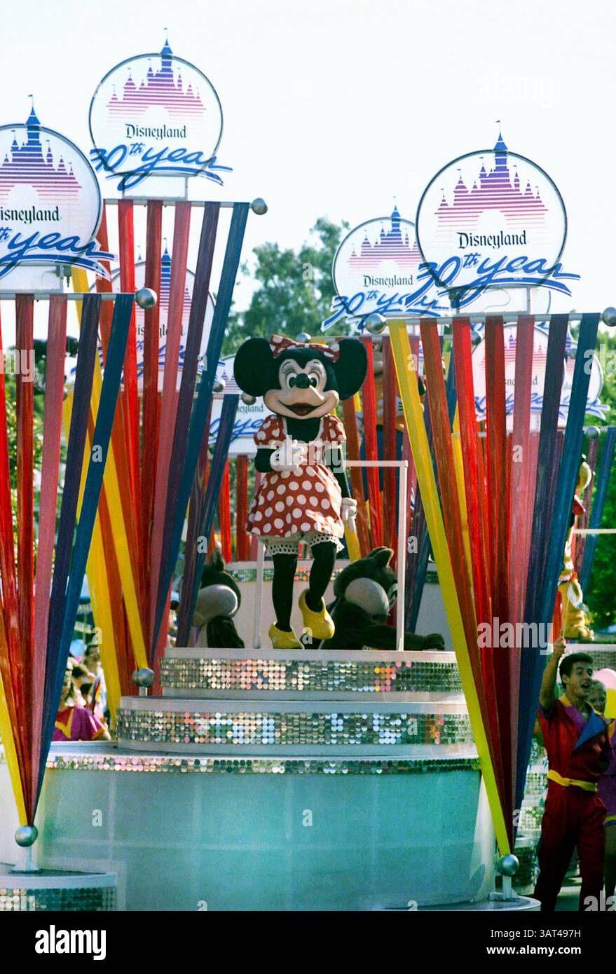 Anaheim, CA, USA, December 5, 1985. Minnie Mouse in a parade at ...
