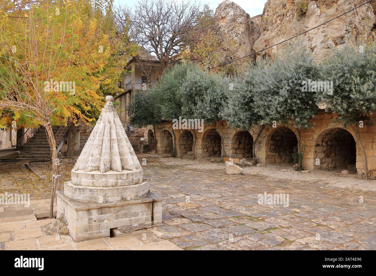 Yazidis temple in Lalish, Kurdistan, Iraq Stock Photo - Alamy